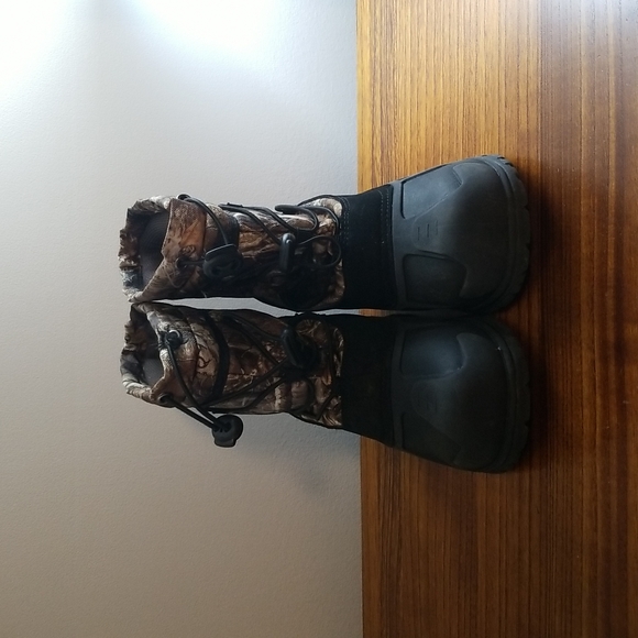 Itasca | Shoes | Itasca Camo Boots | Poshmark